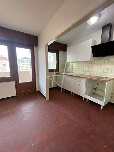 Appartement à louer - Metz, Sablon - 2 pièces - 1 chambre