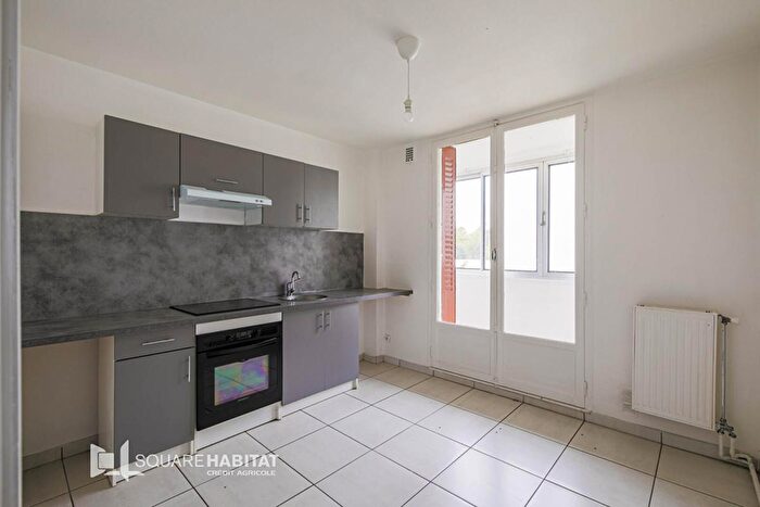 Appartement à vendre - Échirolles - 2 pièces - 1 chambre