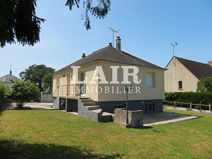 Maison 3 pièces à Pré-en-Pail, à louer