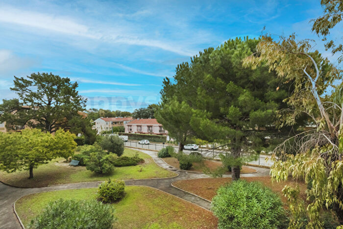 Appartement à vendre - Bormes-les-Mimosas, La Favière, Le Gau, Cap-Bénet, Cabasson, Plages - 2 pièces - 1 chambre