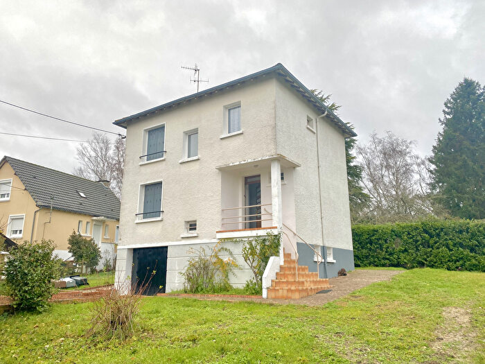 Maison 4 pièces à Vierzon, Vieux-Domaine, Forges, à louer