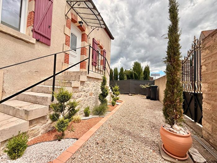 Maison 5 pièces à vendre - Champdôtre