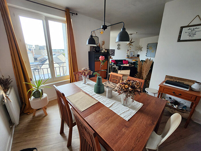 Appartement à vendre - Dinan - 4 pièces - 3 chambres
