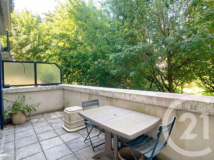 Appartement à vendre - Thiais, Clury, Victor Hugo - 2 pièces - 1 chambre