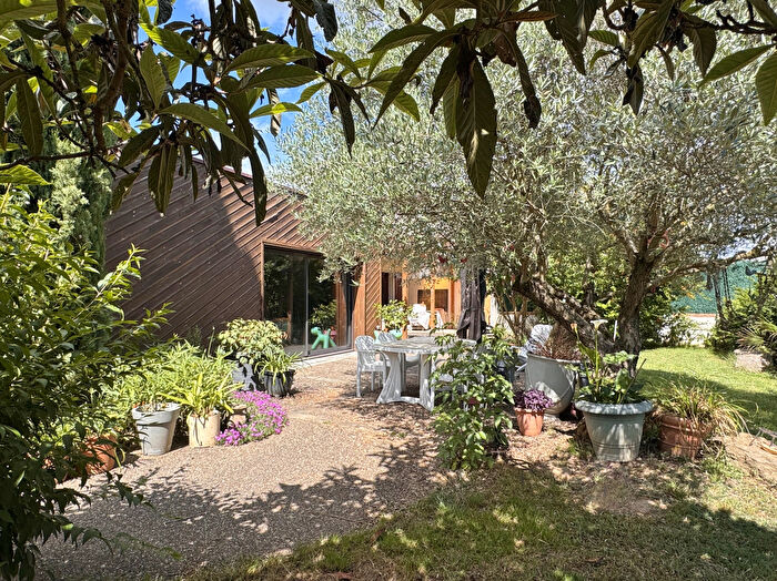 Maison 6 pièces à vendre à Grézieu-la-Varenne