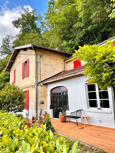 Maison à louer - Quinsac - 5 pièces - 3 chambres