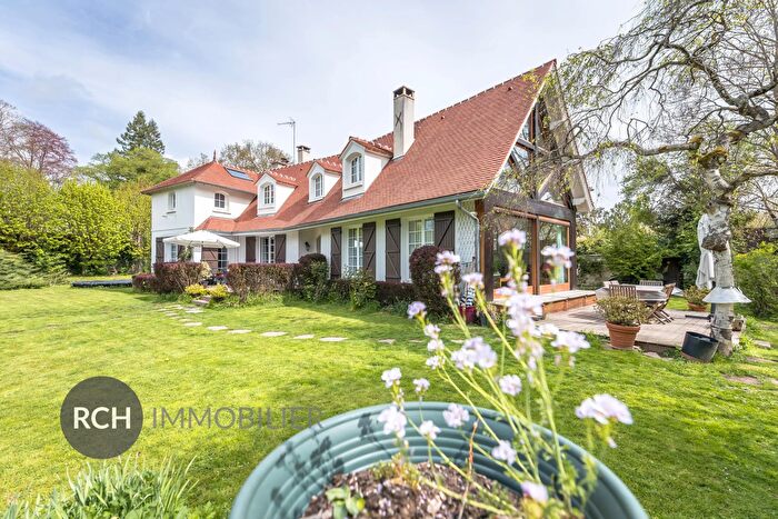 Maison à vendre - Beynes - 7 pièces - 4 chambres