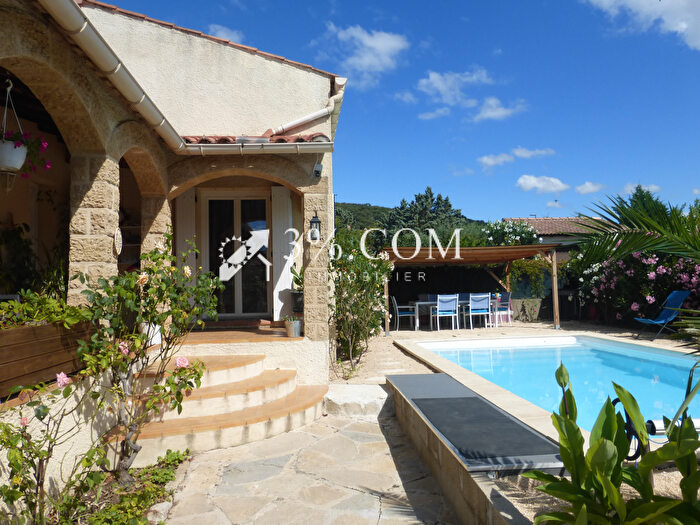 Maison 5 pièces à Rousson, à vendre
