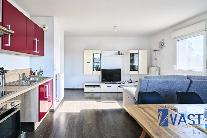 Appartement à vendre - Loos - 3 pièces - 2 chambres