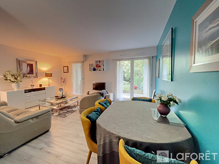 Appartement à vendre - Gif-sur-Yvette, Chevry - 3 pièces - 2 chambres