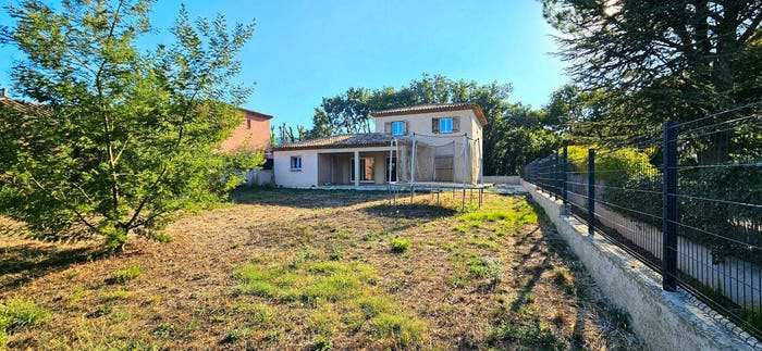 Maison 5 pièces à louer à Gonfaron
