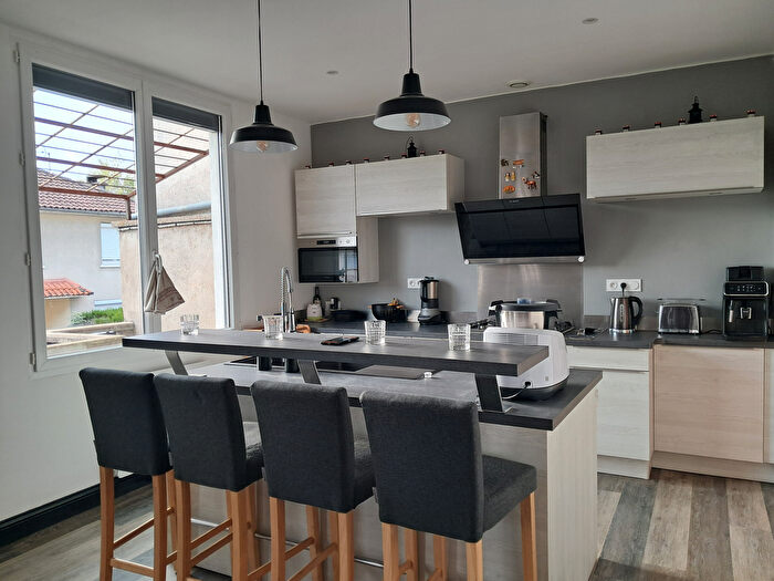 Maison à vendre - Saint-Céré - 5 pièces - 3 chambres