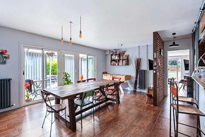 Épône - Maison 5 pièces à vendre