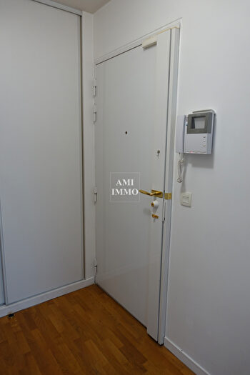 Appartement à louer - Châtillon, Maison Blanche - 4 pièces - 2 chambres