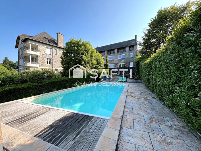 Brive-la-Gaillarde, Le Rocher Coupé, Breuil, Malecroix - Maison 9 pièces à vendre