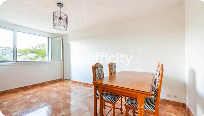 Appartement 4 pièces à vendre à Versailles, Porchefontaine