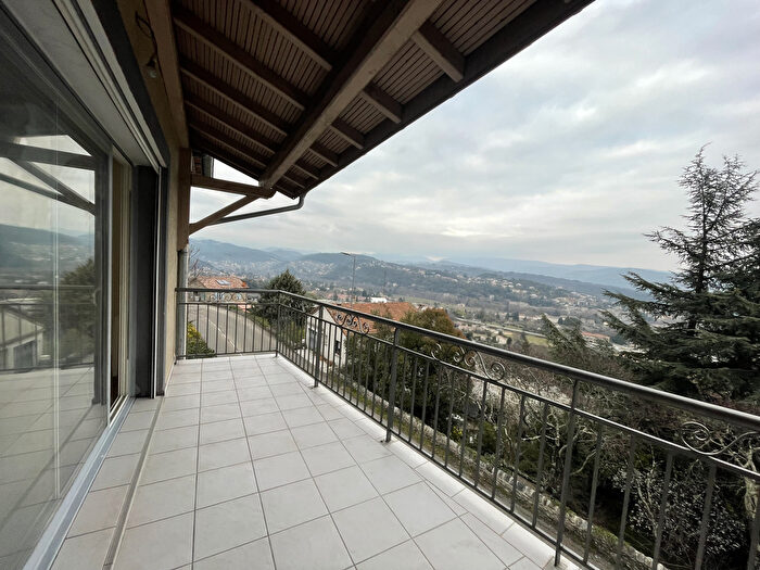 Appartement à louer - Aubenas, Les Oliviers, Combegayre, Glacière - 3 pièces - 2 chambres