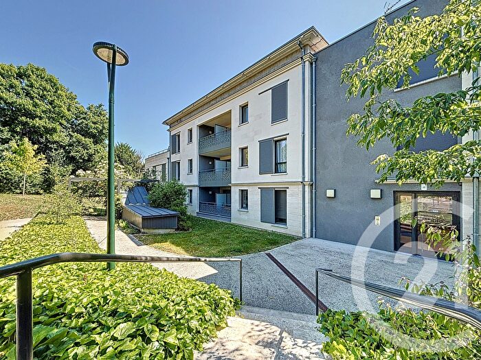 Appartement à vendre - Saint-Cyr-sur-Loire, Gruette - 3 pièces - 2 chambres