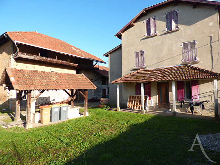 Maison à vendre - Moirans - 9 pièces - 7 chambres