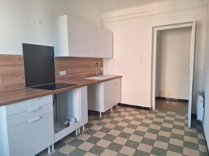 Appartement à louer - Ajaccio, La Viletta, Pietrina, Gare - 2 pièces - 1 chambre