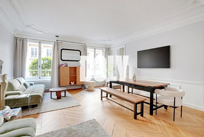 Appartement à louer - Paris e , Hoche Friedland - 5 pièces - 4 chambres