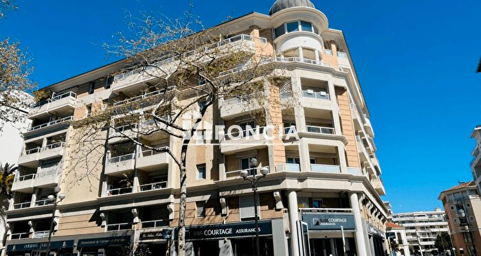 Appartement 3 pièces à vendre à Cannes, Carnot