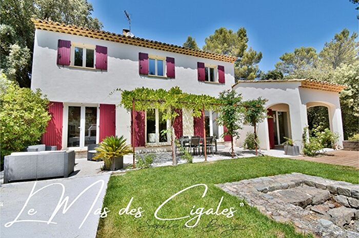 Saint-Marc-Jaumegarde - Maison 7 pièces à vendre