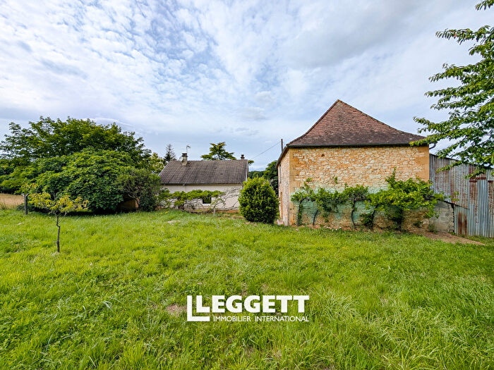 Maison 5 pièces à Saint-Martial-d'Albarède, à vendre