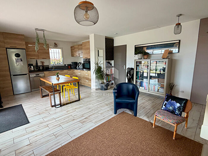 Maison à vendre - Vidauban - 5 pièces - 3 chambres