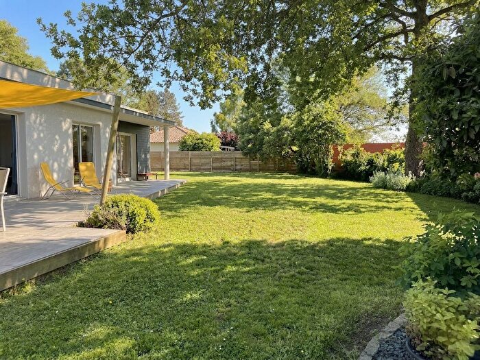 Maison à vendre - Château-Thébaud - 8 pièces - 5 chambres