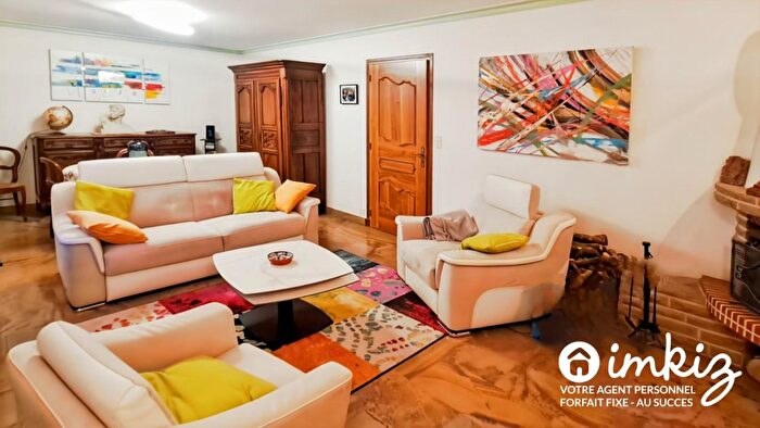 Maison à vendre - Sennecé-lès-Mâcon, Sennecé-les-Mâcon - 5 pièces - 3 chambres