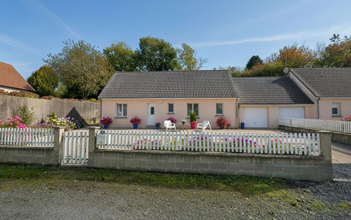 Maison 5 pièces à Roncey, à vendre