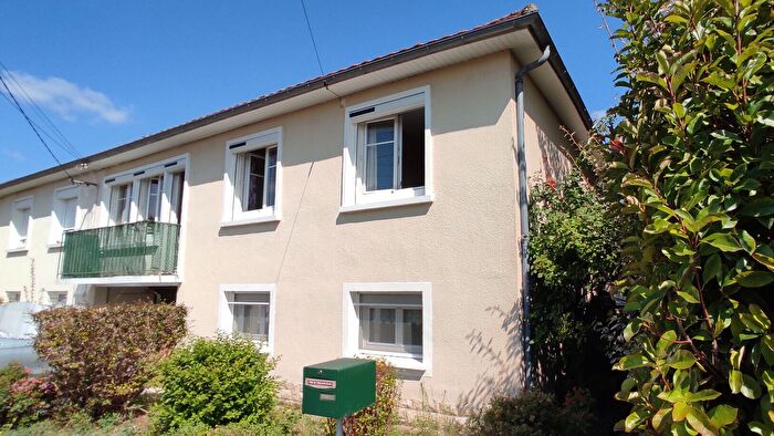 Maison à vendre - Châtellerault, Est - 5 pièces - 3 chambres