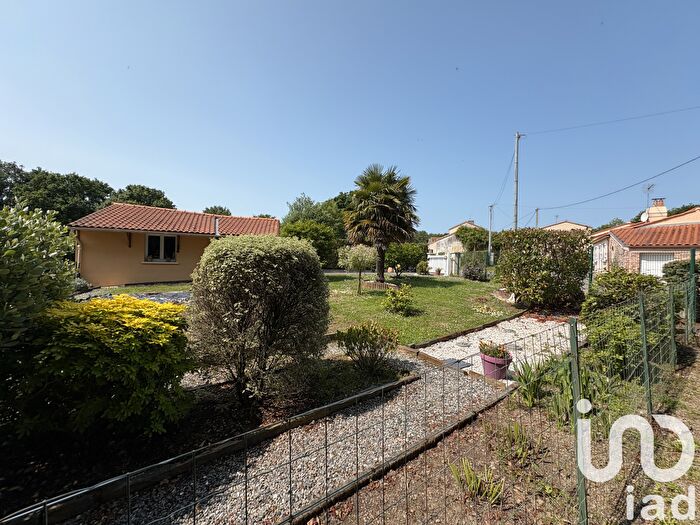 Maison à vendre - Chauvé - 4 pièces - 3 chambres