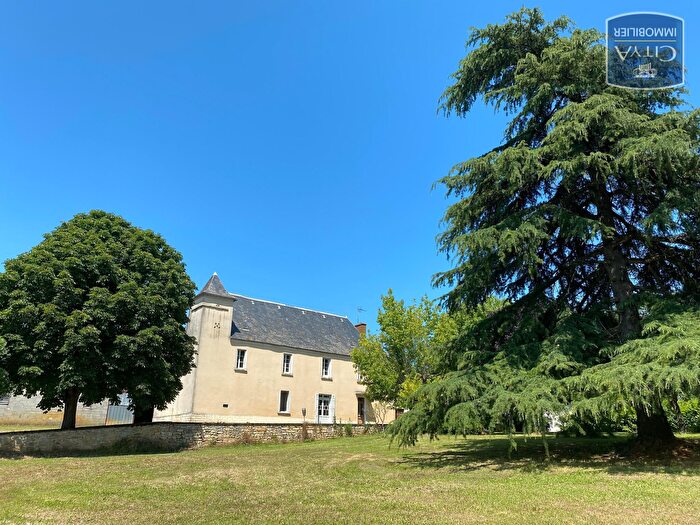 Maison 9 pièces à vendre à Saint-Martial-de-Nabirat