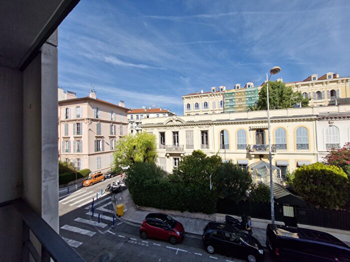Appartement 2 pièces à vendre à Nice, Médecin