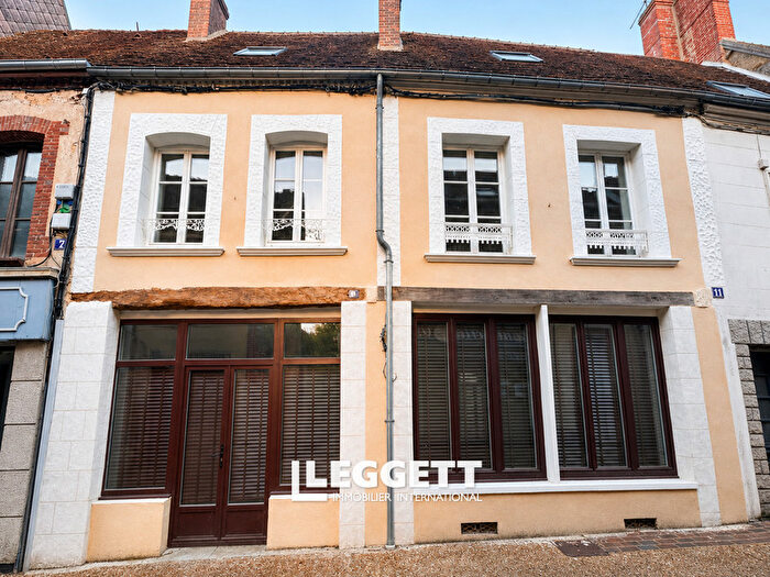 Maison 8 pièces à vendre à Longny-au-Perche