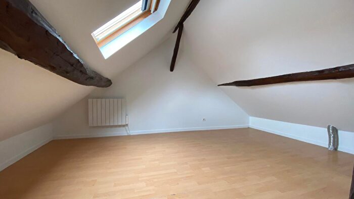 Appartement à louer - Chennevières-sur-Marne, Centre-ville - 2 pièces - 1 chambre