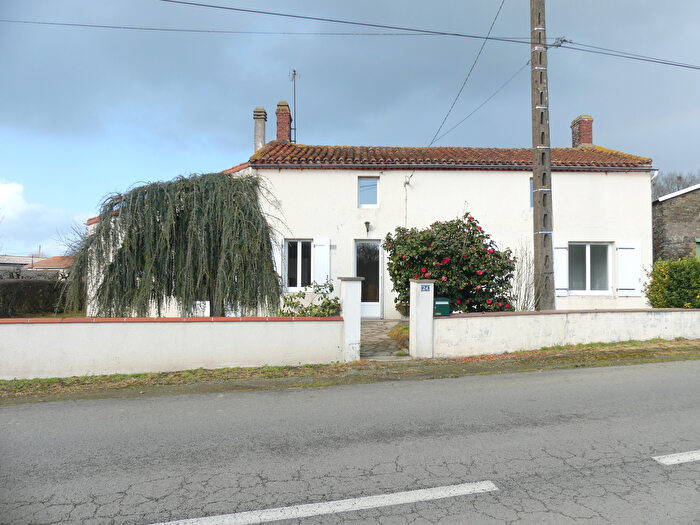 Maison 5 pièces à vendre - Saint-Martin-des-Noyers