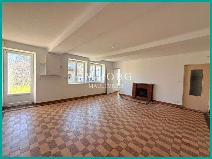 Maison à louer - Somloire - 4 pièces - 3 chambres