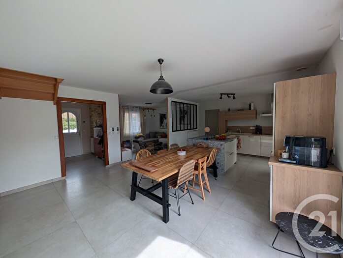 Maison à vendre - Ardentes - 6 pièces - 5 chambres