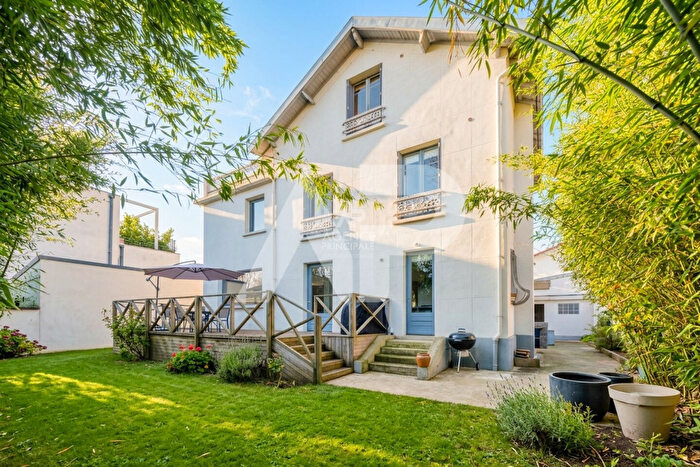 Maison 7 pièces à vendre - Sèvres, Croix-Bosset, Monesse, Brancas