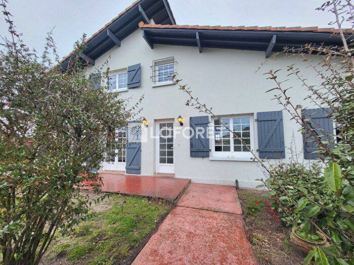 Maison à vendre - Mimizan - 8 pièces - 6 chambres