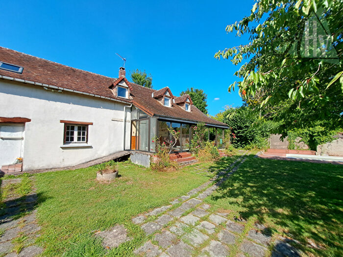 Maison à vendre - Thorigny-sur-Oreuse - 7 pièces - 4 chambres