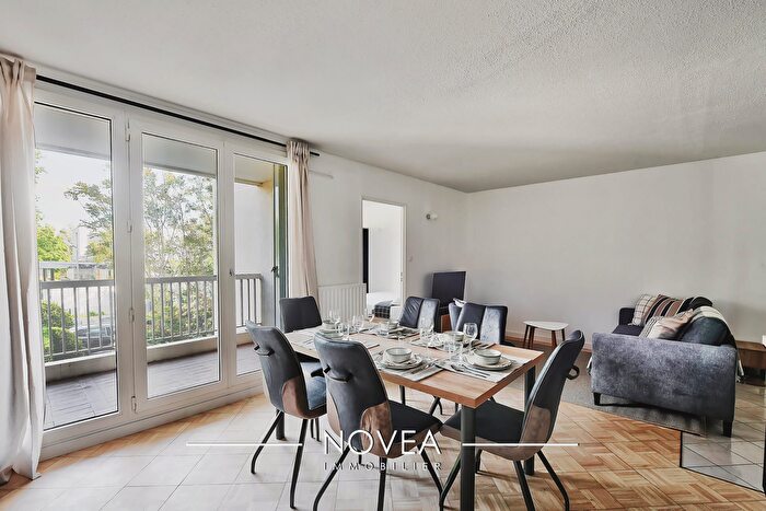 Appartement à vendre - Lyon e , Gerland - 5 pièces - 4 chambres