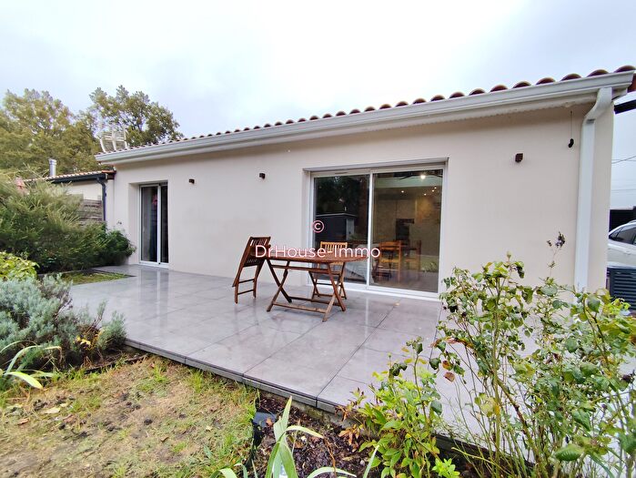 Maison 2 pièces à vendre à Izon