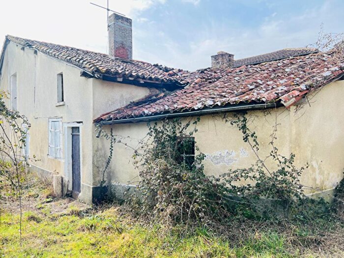 Maison 3 pièces à vendre - Rochechouart