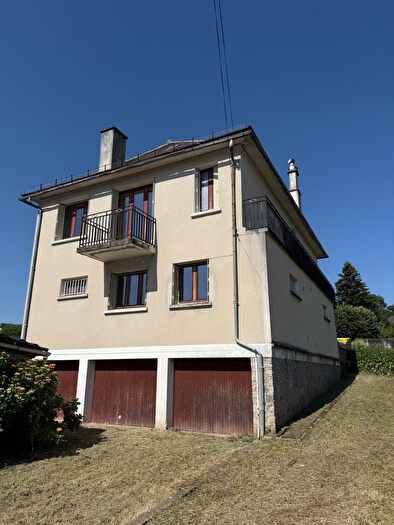 Maison à vendre - Mur-de-Barrez - 5 pièces - 3 chambres