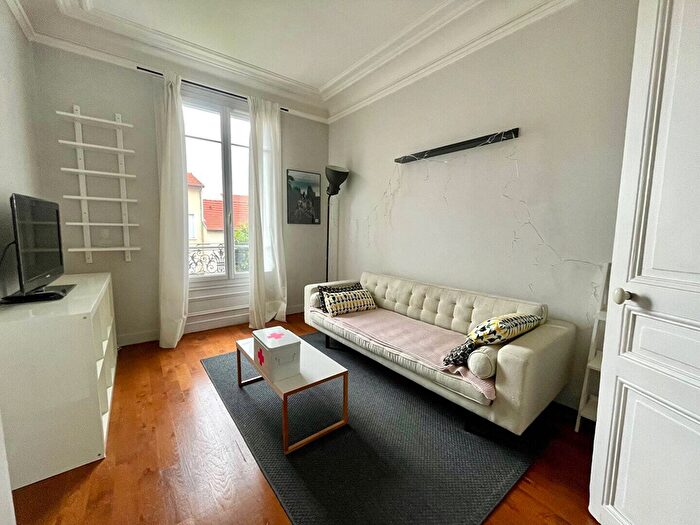 Appartement 2 pièces à Agent Sarre-Centre-Les Vallées-La Garenne, Colombes, à louer