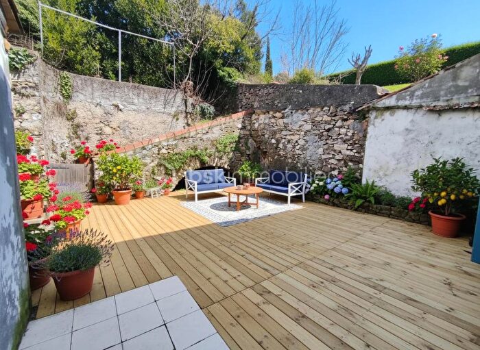 Saint-Pons-de-Thomières : Maison 13 pièces à vendre